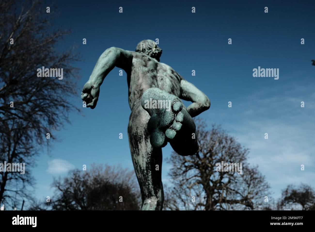 Greek runner sculpture hi-res stock photography and images - Alamy