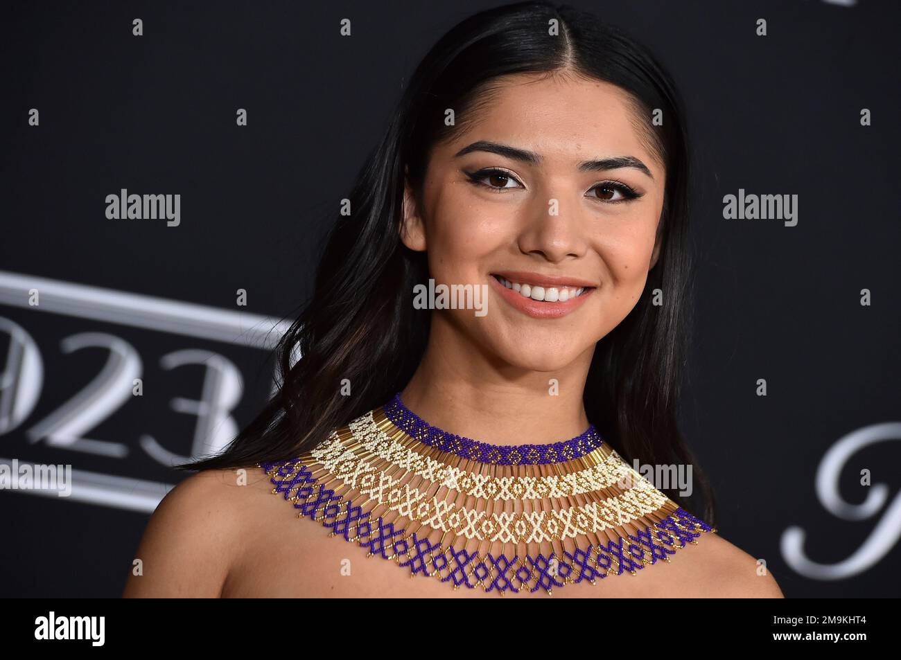 Leenah Robinson arrives at the Los Angeles premiere of "1923," Friday ...