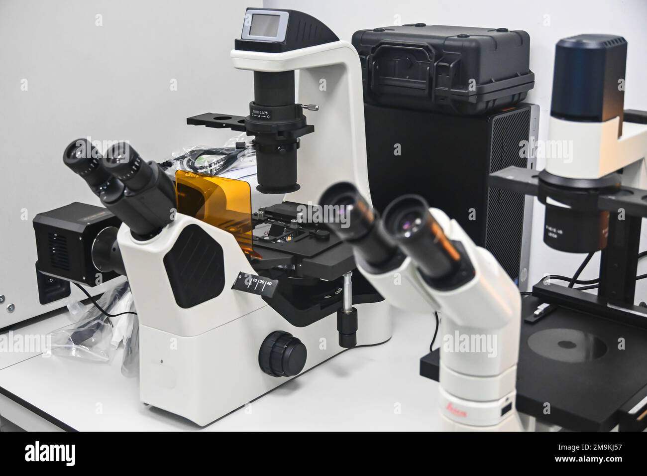 Laboratory microscope. A microscope in a biological laboratory Stock ...