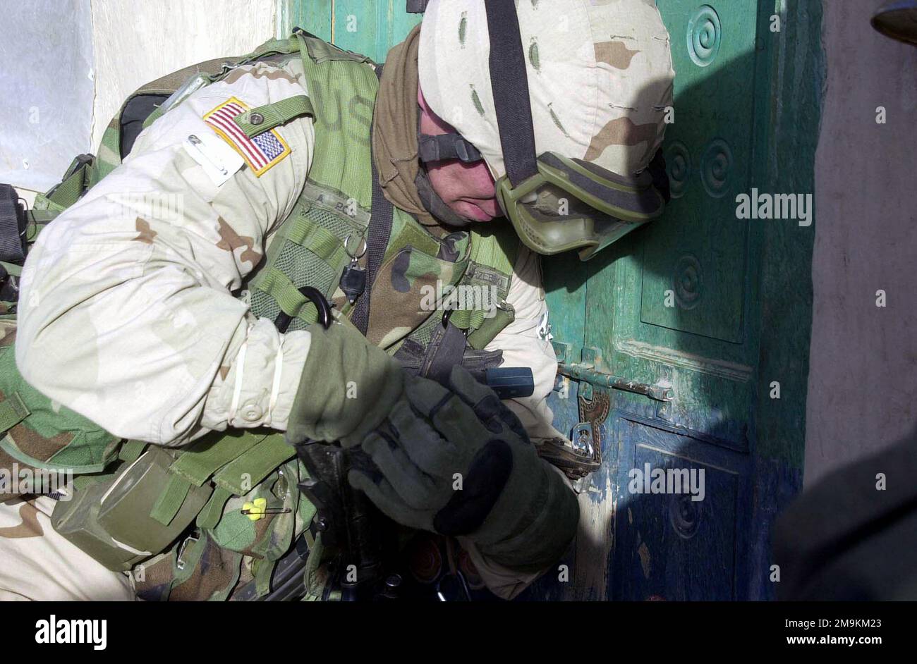 A soldier from "B" Company, 2nd Battalion, 504th Parachute Infantry ...