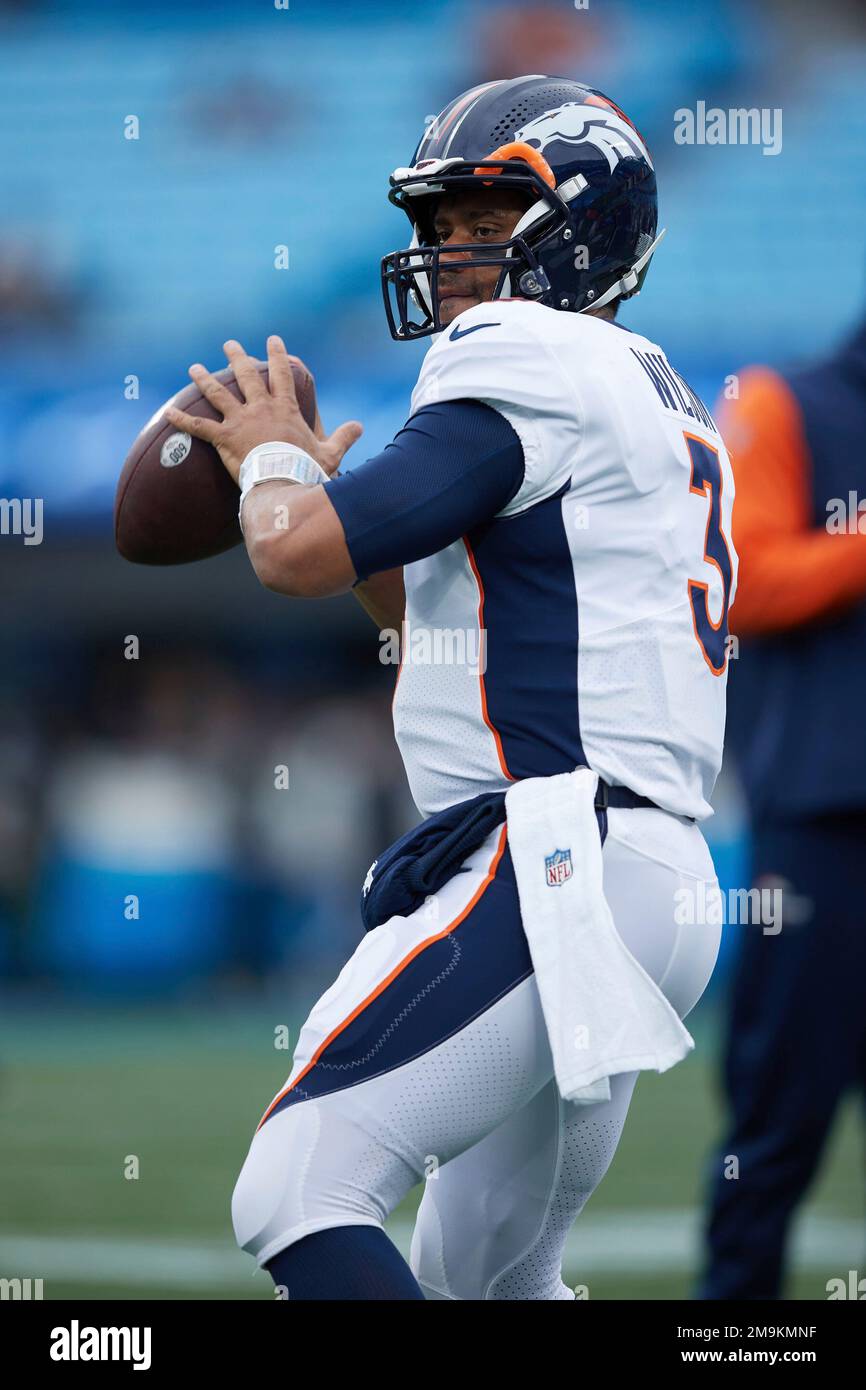 Denver Broncos quarterback Russell Wilson (3) warms up prior to an NFL ...