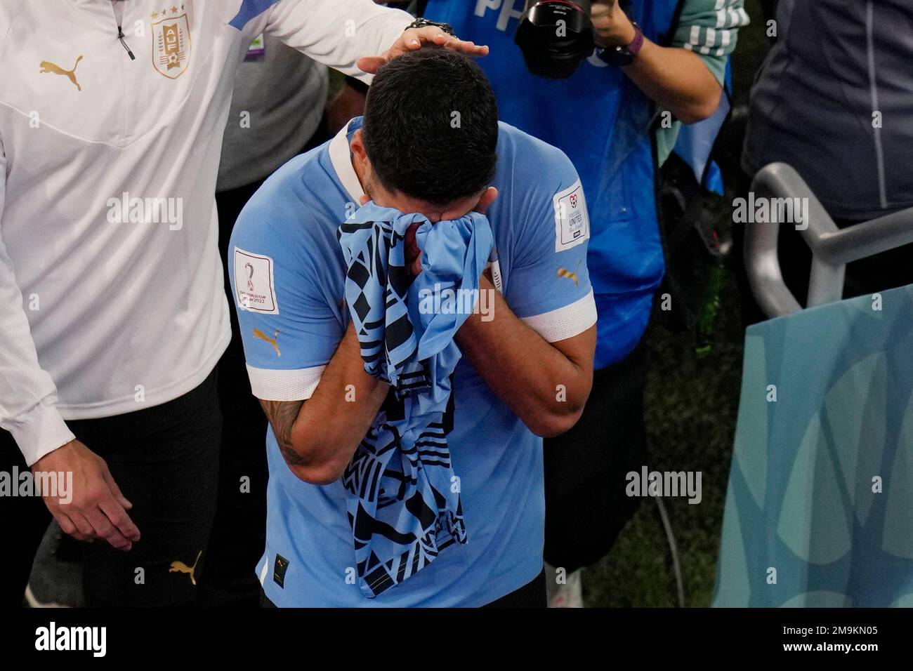 Uruguay's Luis Suarez cries at the end of the World Cup group H soccer ...