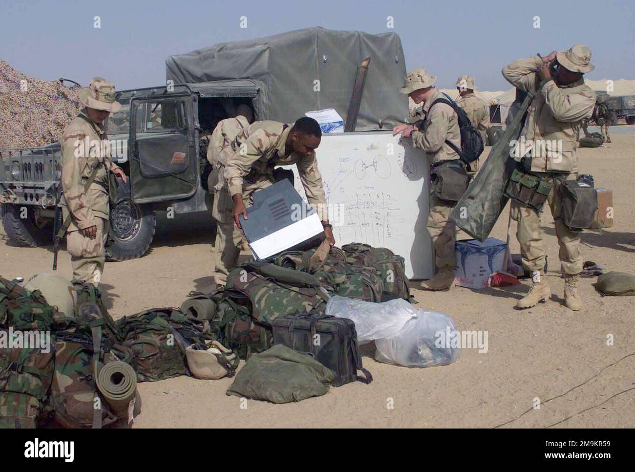 03 1st marine division dsn 365 hi-res stock photography and images - Alamy