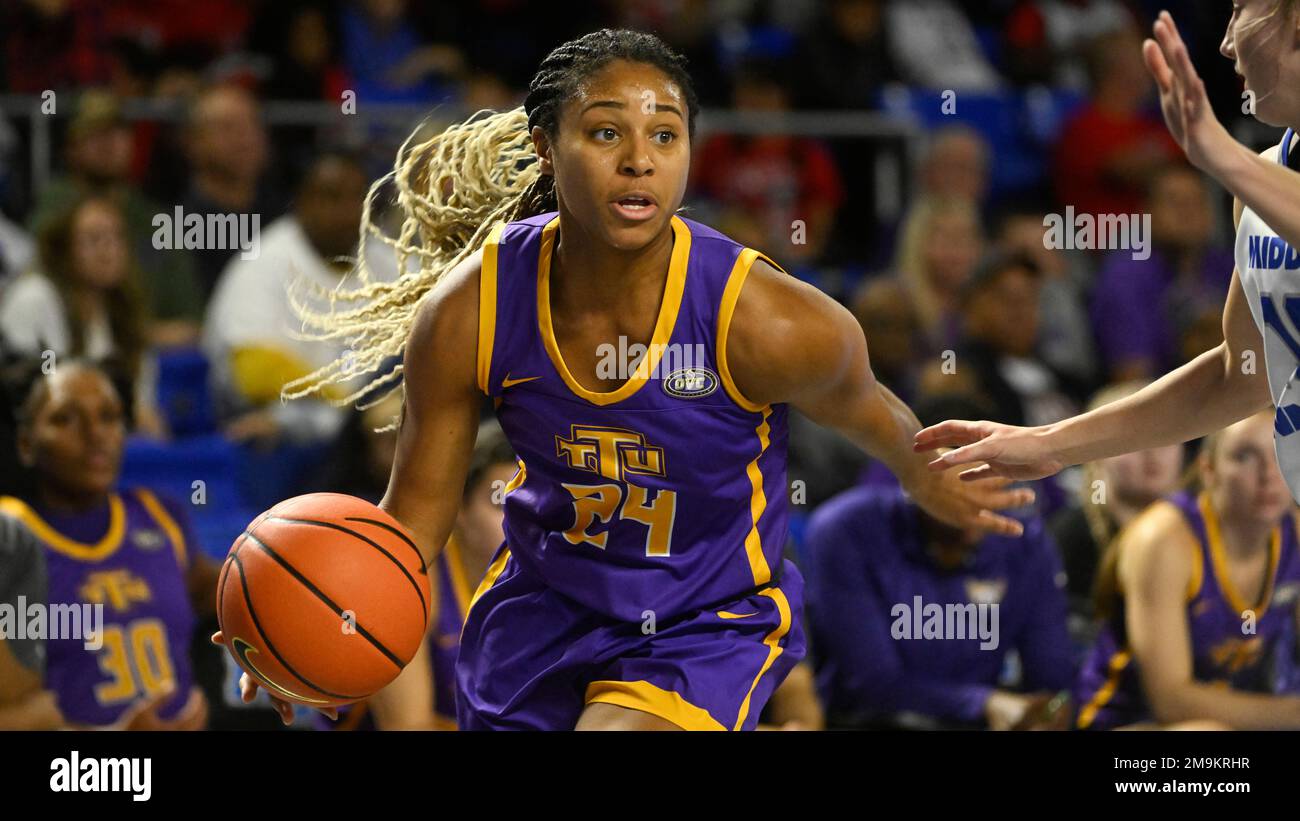 Tennessee Tech guard Jada Guinn plays against Middle Tennessee during ...