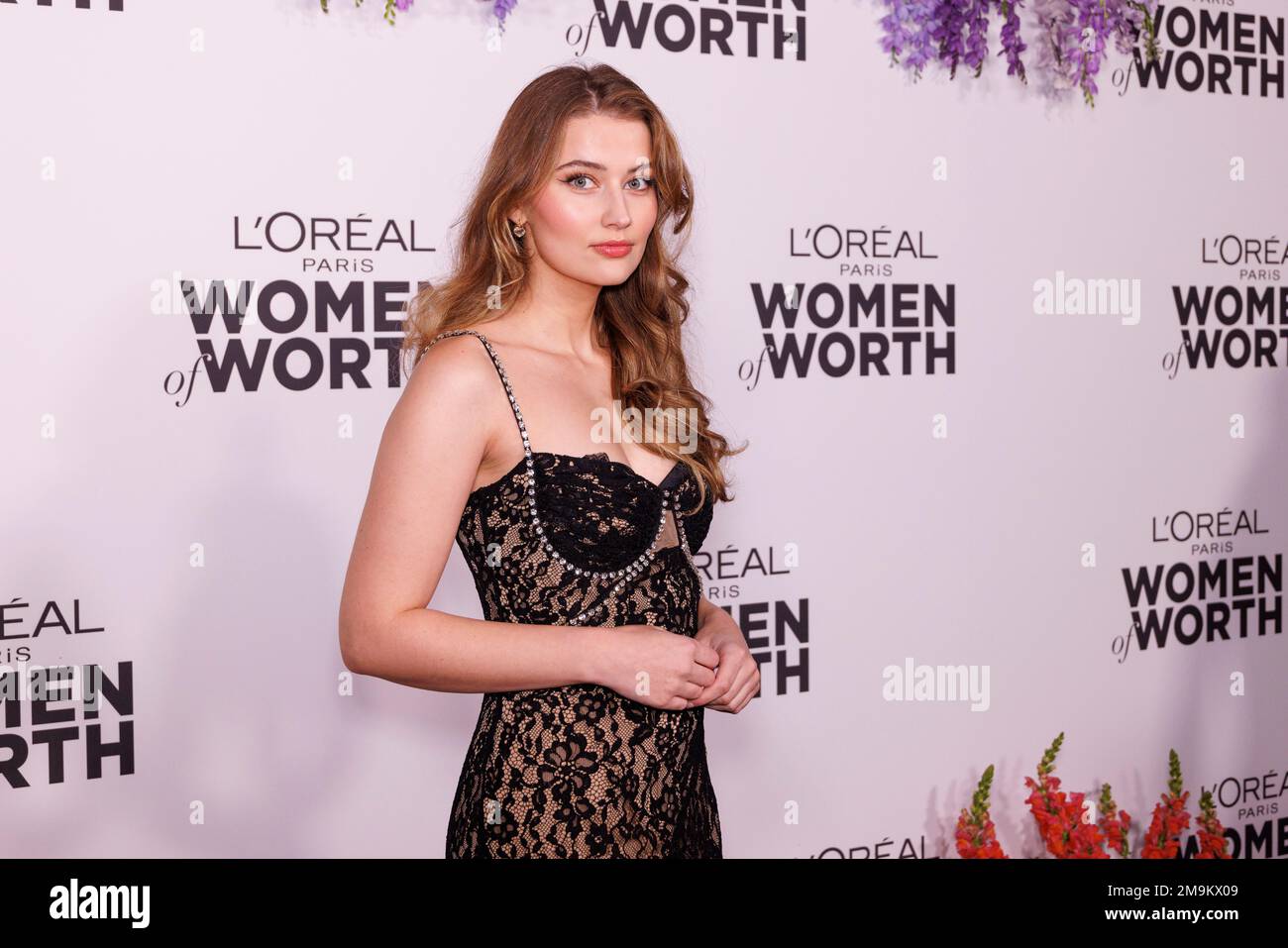 Sarah Palmyra arrives at the 2022 L'Oreal Paris Women of Worth event on ...