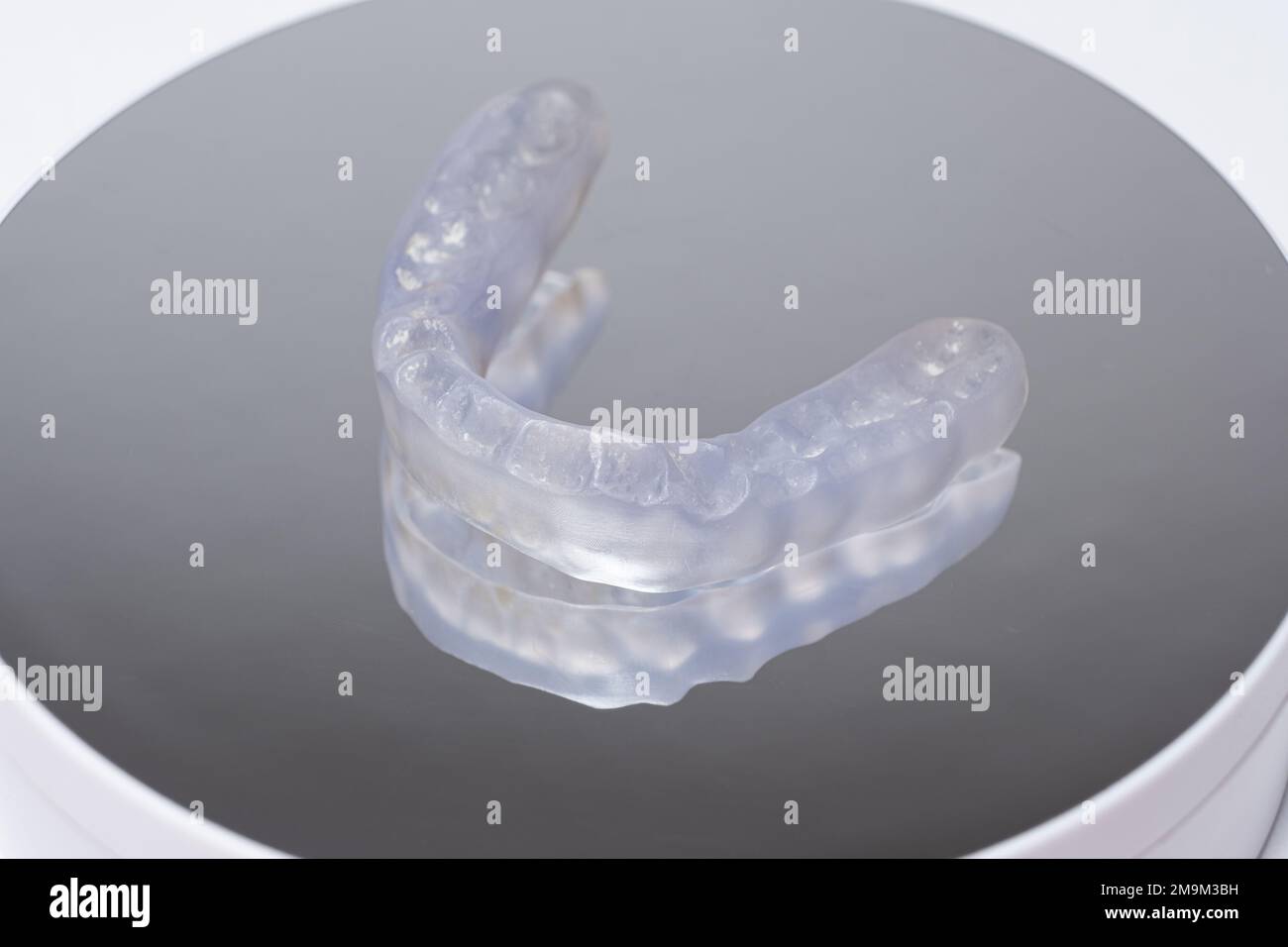Dental mouthguard, splint for the treatment of dysfunction of the ...