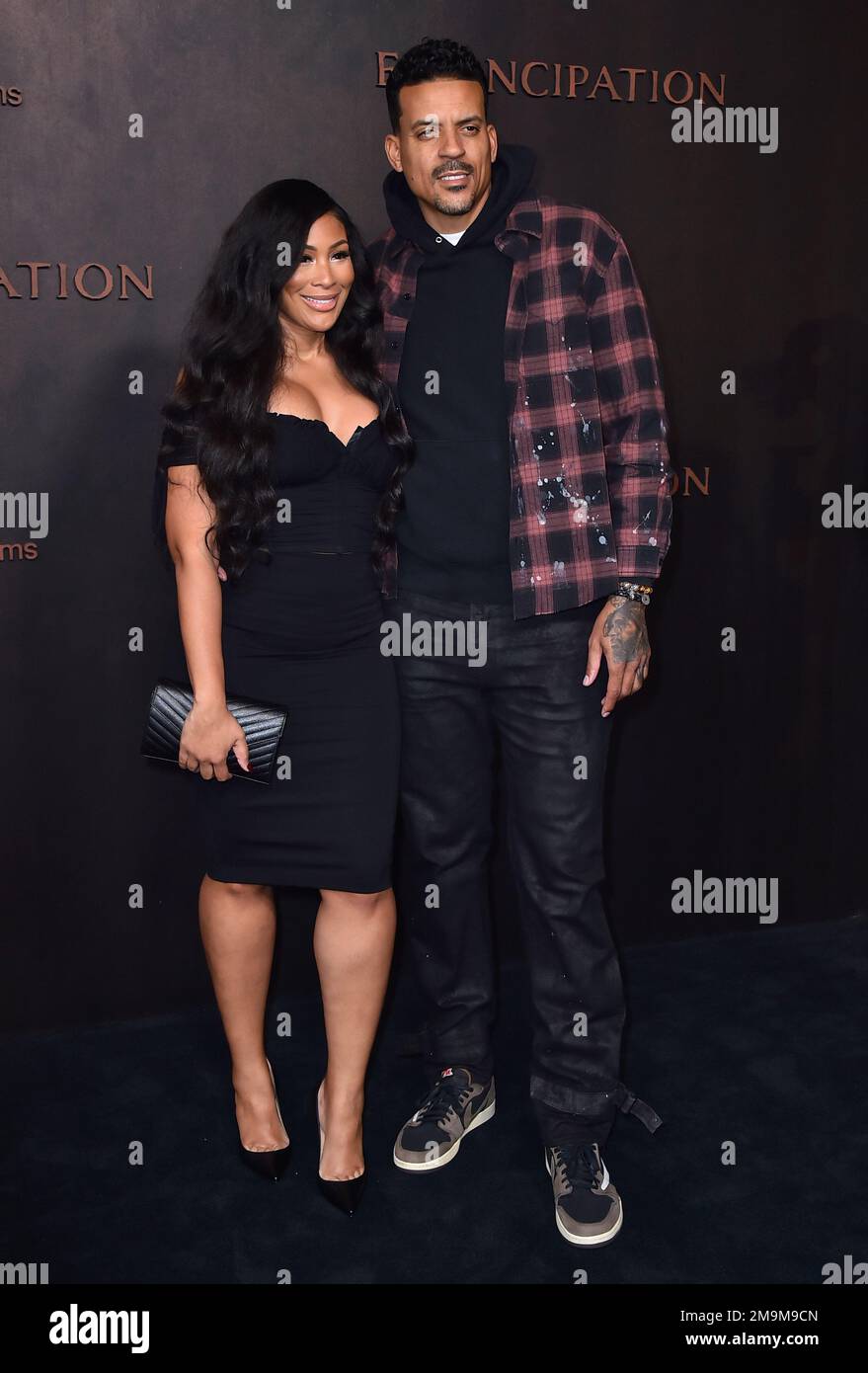 Anansa Sims, left, and Matt Barnes arrive at the premiere of ...