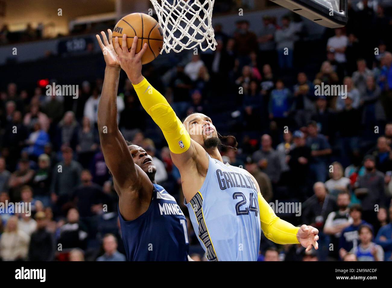 Memphis Grizzlies forward Dillon Brooks (24) shoots in front of ...