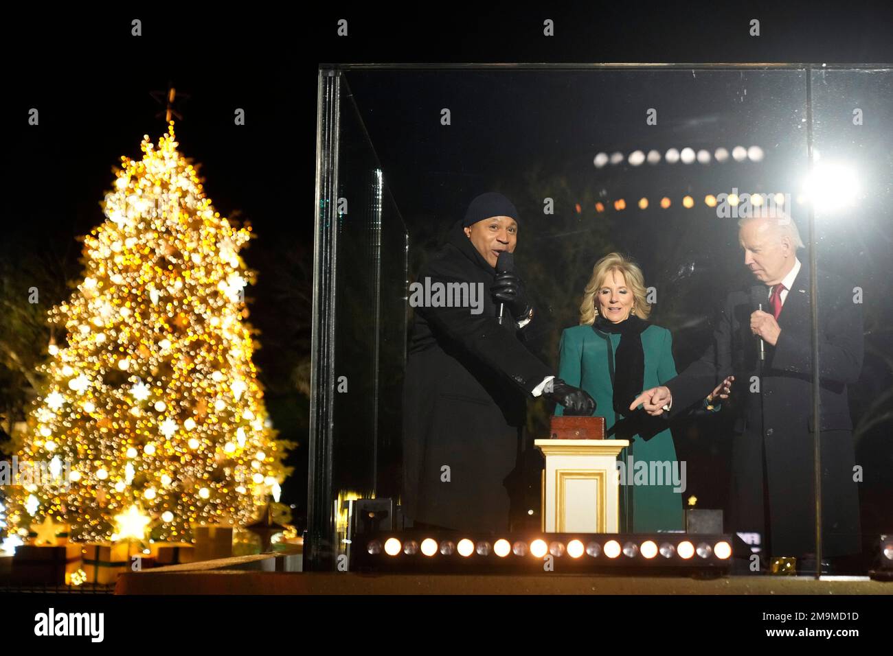 LL Cool J helps President Joe Biden and first lady Jill Biden light the ...