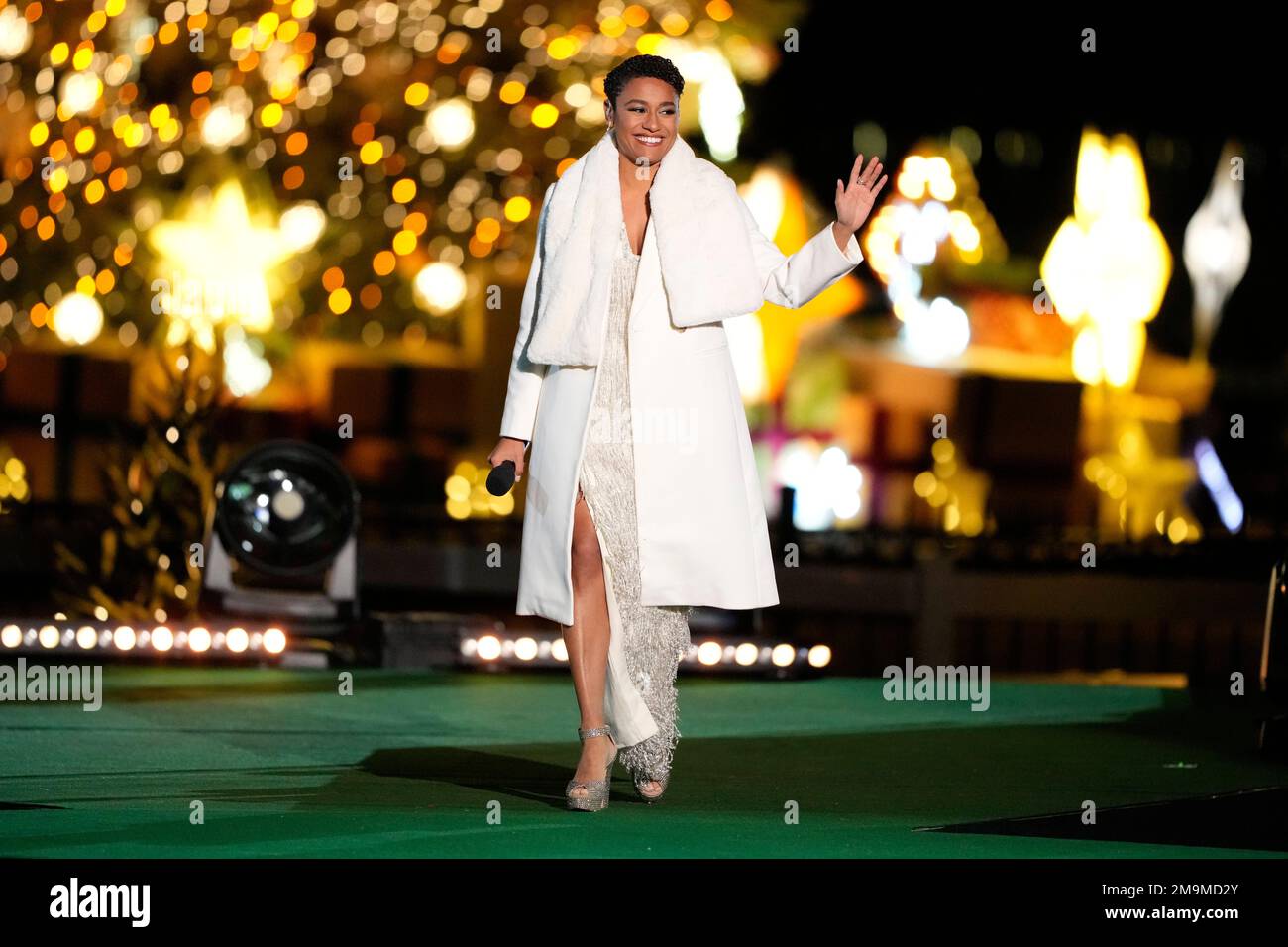 Ariana DeBose performs after President Joe Biden and first lady Jill ...