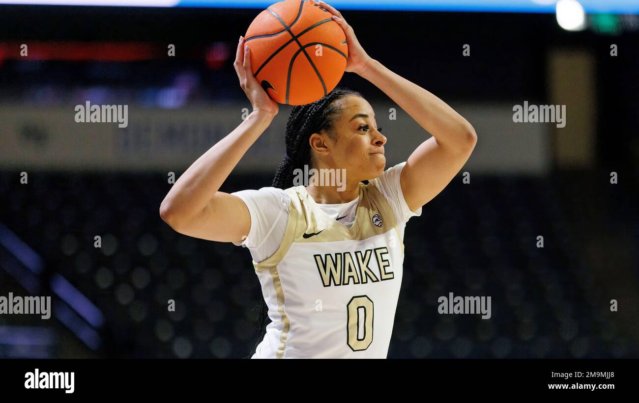 Wake Forest's Alyssa Andrews (0) handles the ball during an NCAA ...