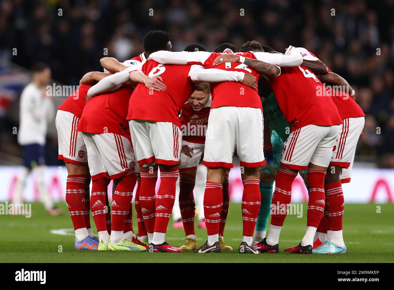 Pre match huddle hi-res stock photography and images - Alamy