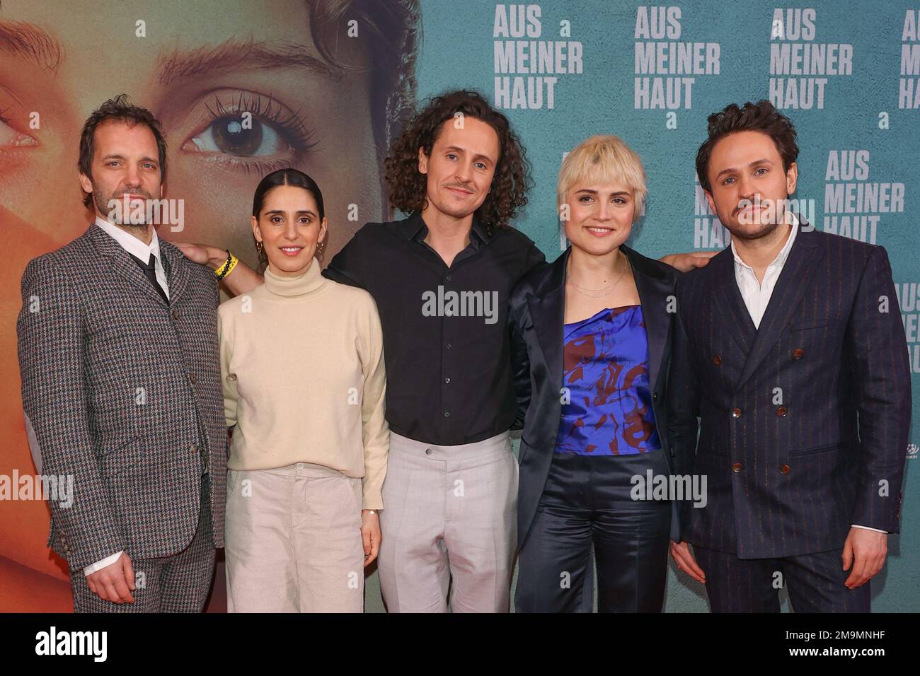 Berlin, Germany. 18th Jan, 2023. Director Alex Schaad (M) and actors ...