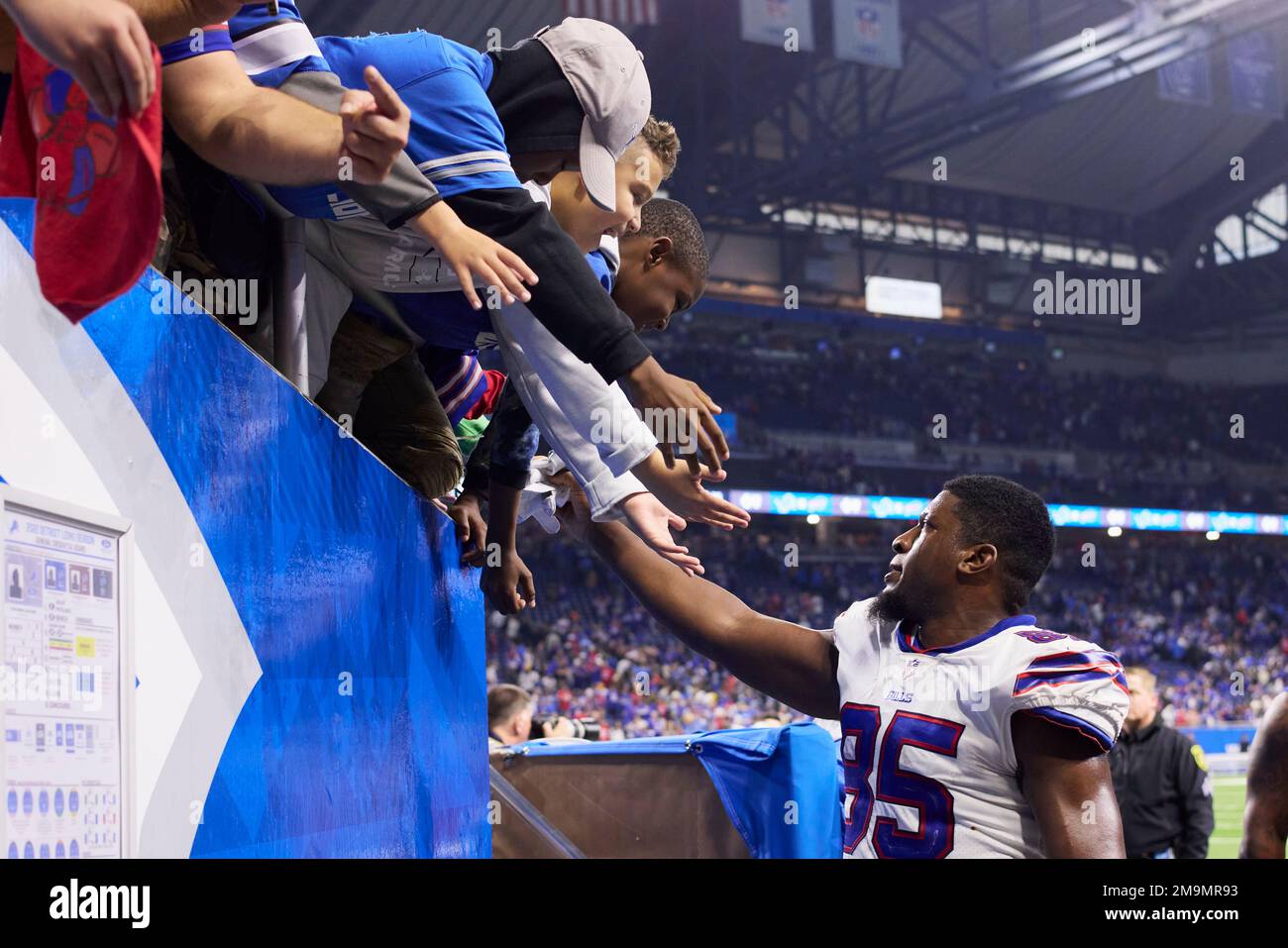 Buffalo Bills tight end Quintin Morris (85) greets fans after an NFL football game against the ...