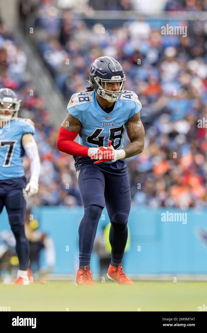 Tennessee Titans linebacker Bud Dupree (48) against the Cincinnati ...