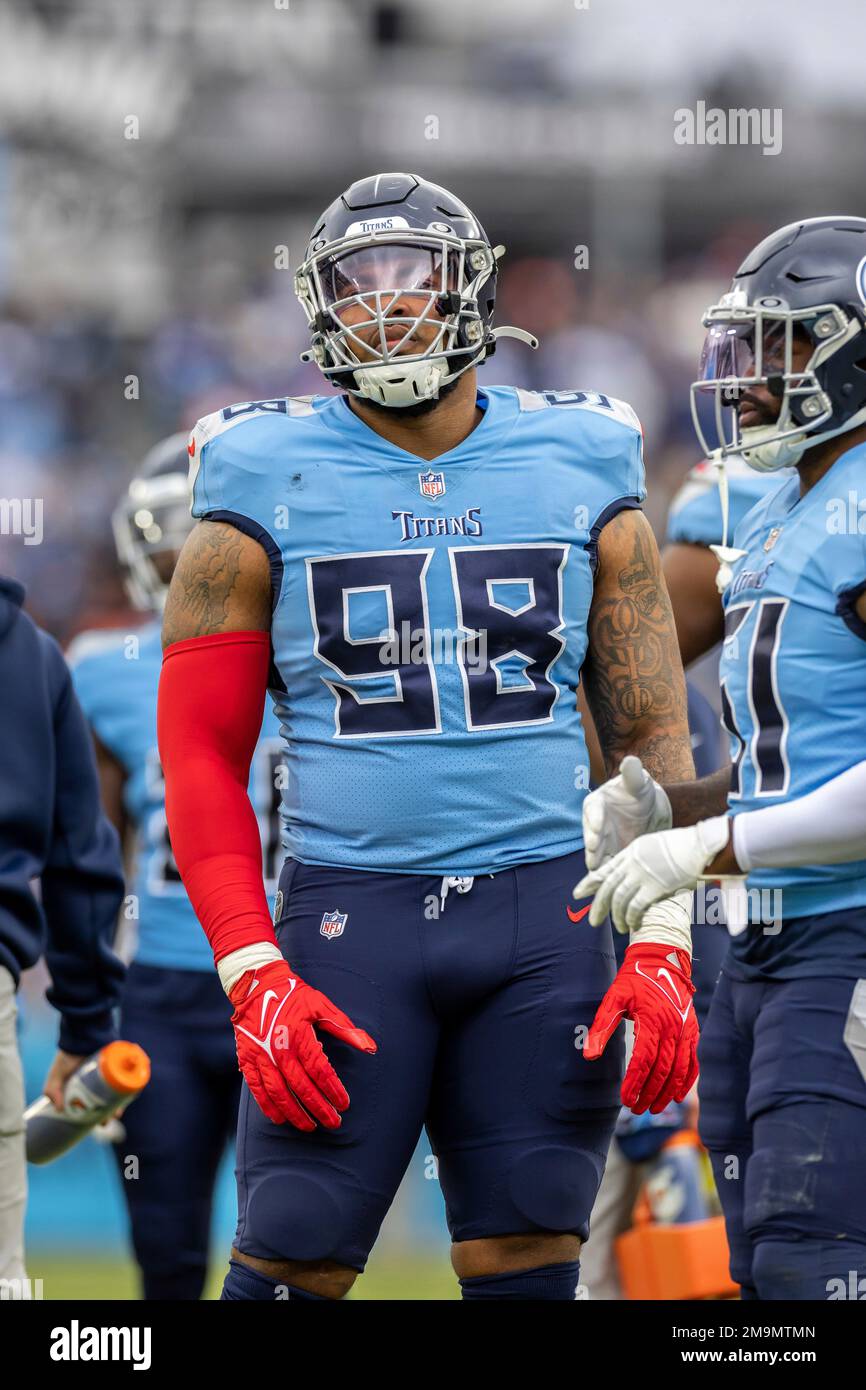 Tennessee Titans defensive tackle Jeffery Simmons (98) against the ...