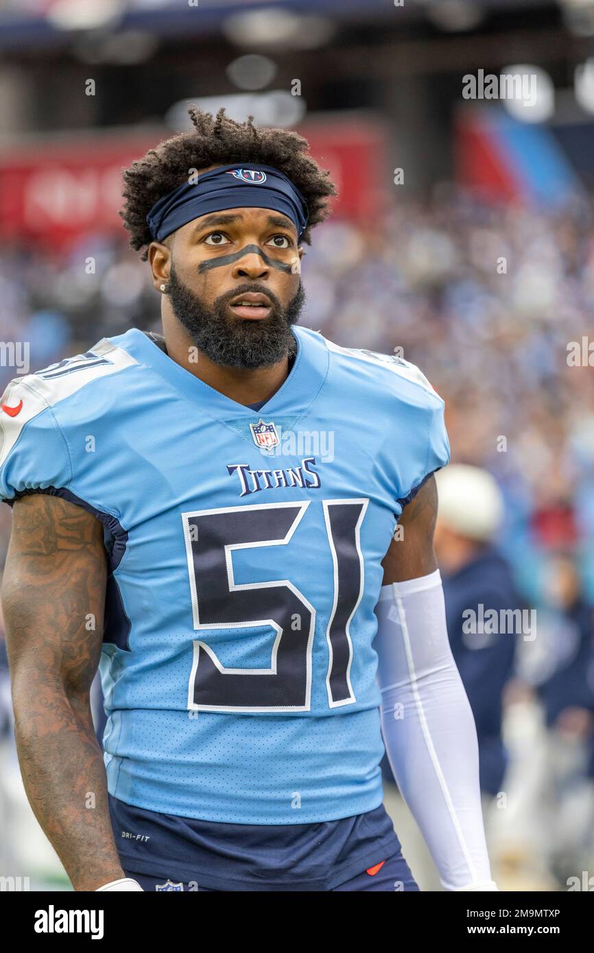 Tennessee Titans linebacker David Long, Jr. (51) warms up before ...
