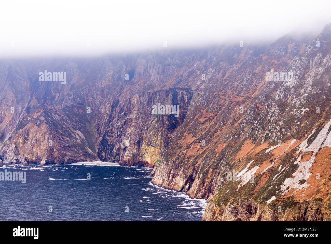 Slieve leagues cliffs hi-res stock photography and images - Alamy