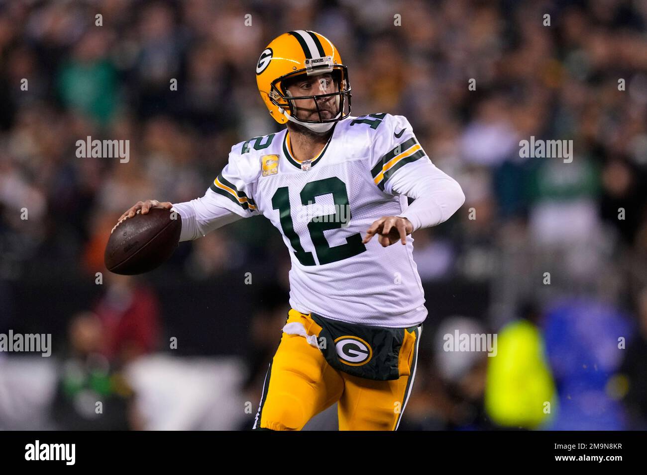 Green Bay Packers' Aaron Rodgers plays during an NFL football game ...