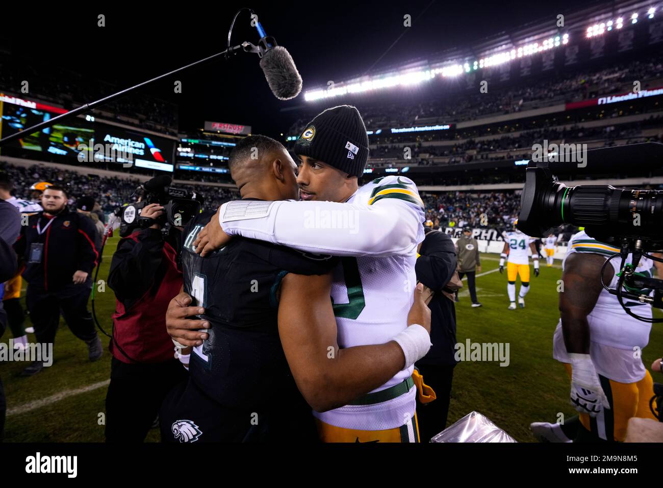 Philadelphia Eagles' Jalen Hurts, left, and Green Bay Packers' Jordan ...