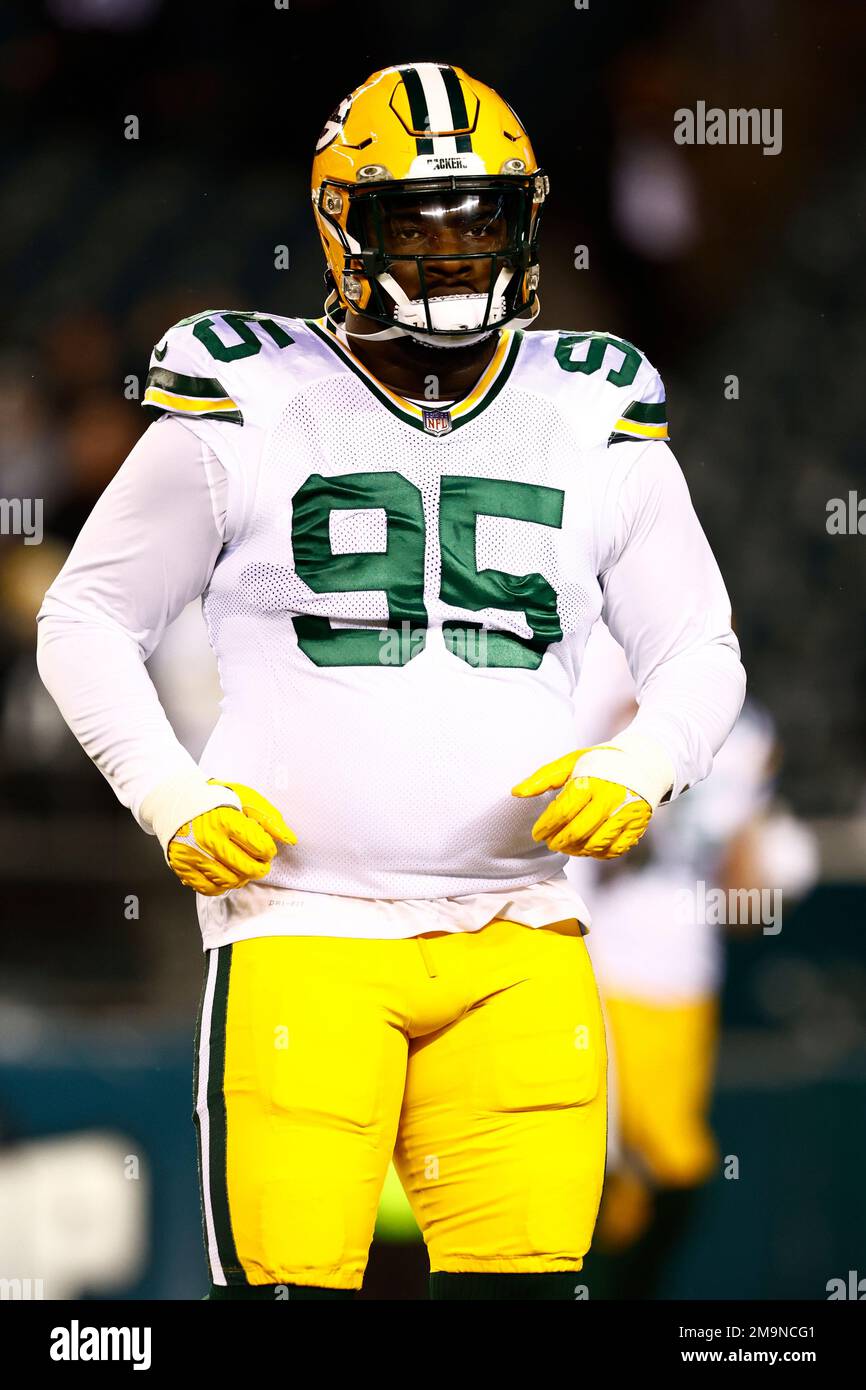 Green Bay Packers defensive tackle Devonte Wyatt (95) warms up before ...