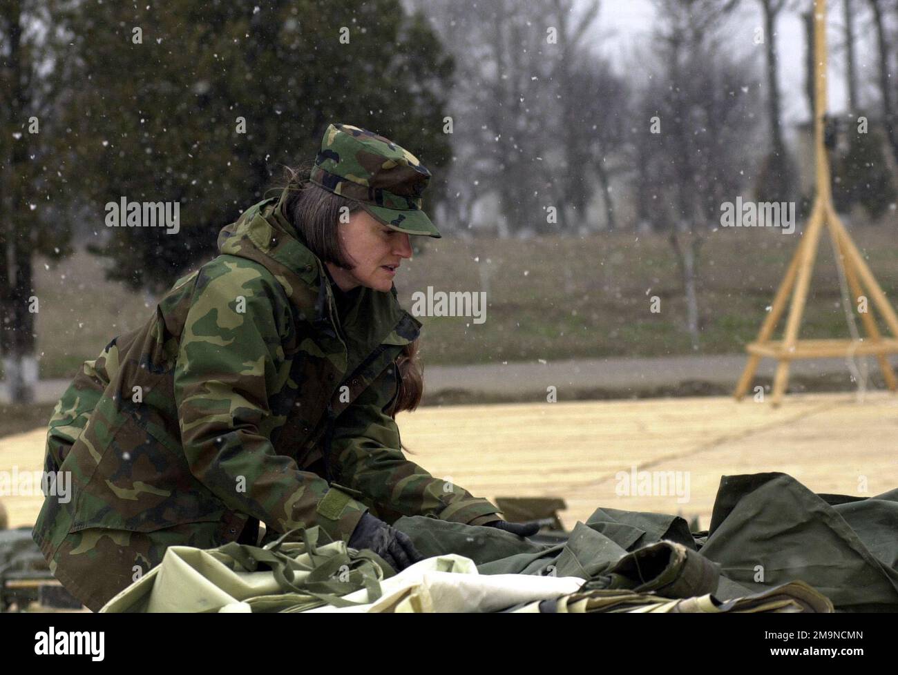030407-F-4806N-008. Subject Operation/Series: IRAQI FREEDOM Base ...