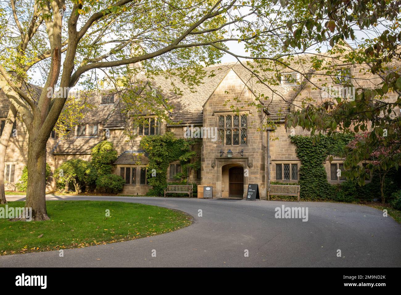 The exterior of the Edsel and Eleanor Ford House in Michigan Stock ...