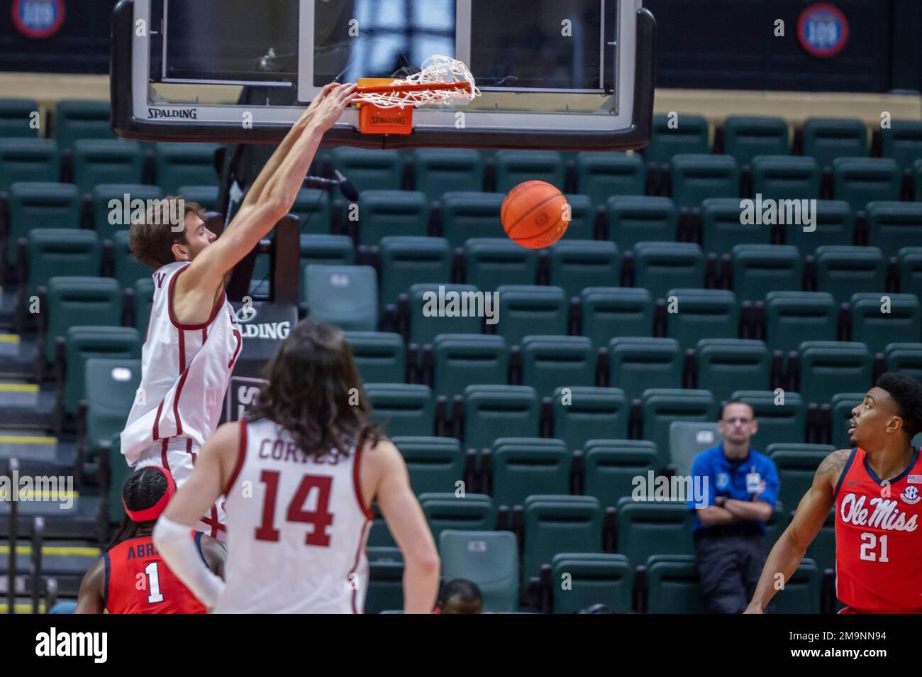 Oklahoma Sam Godwin (10) dunks during the second half of the team's ...