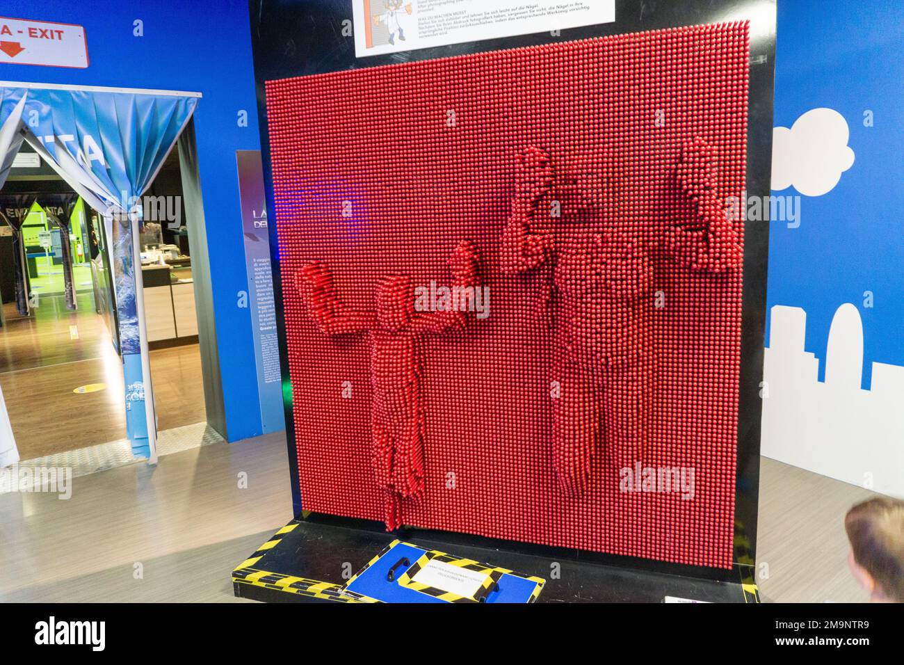 Copying figures hi-res stock photography and images - Alamy