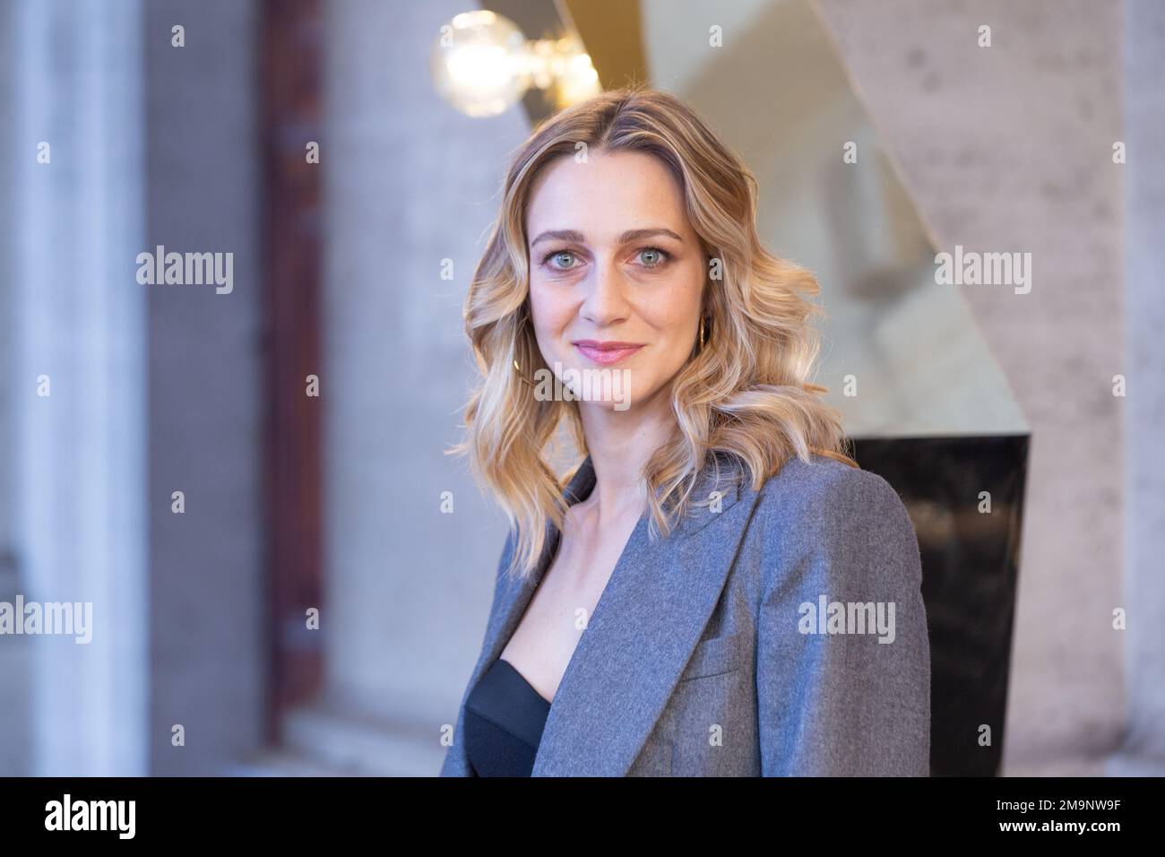 Sara drago hi-res stock photography and images - Alamy