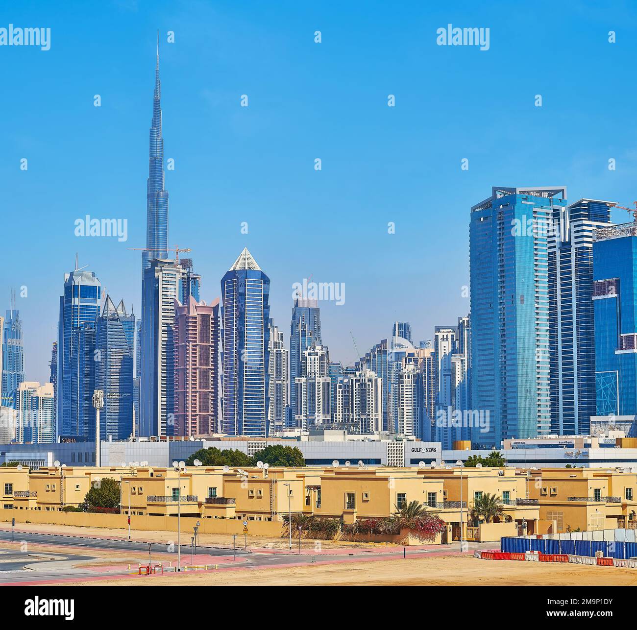 Burj vista tower hi-res stock photography and images - Alamy