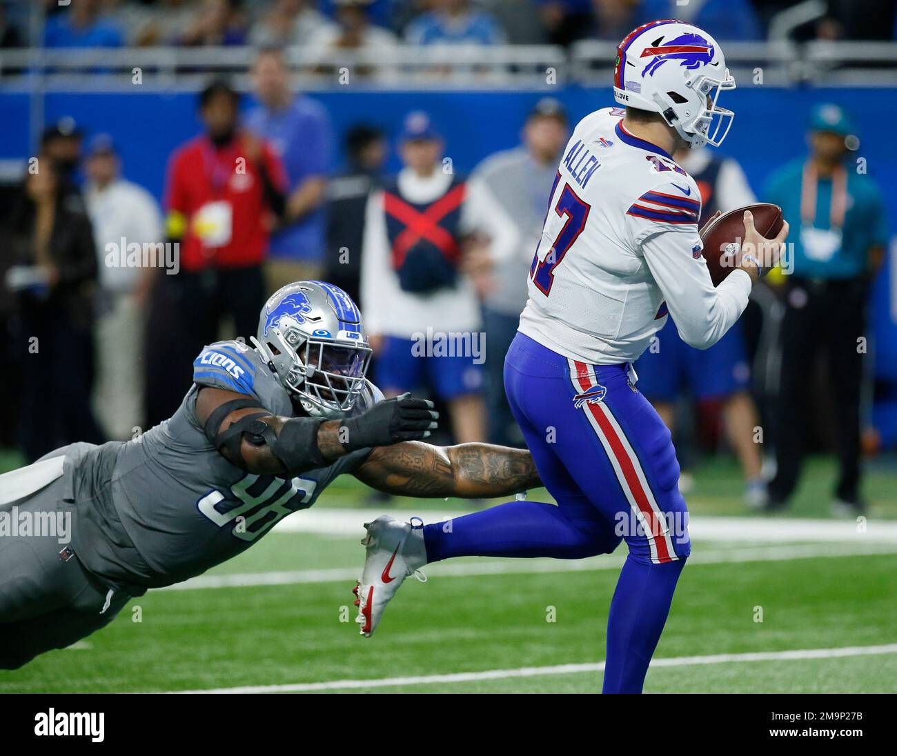 Detroit Lions defensive end Isaiah Buggs (96) closes in on Buffalo ...