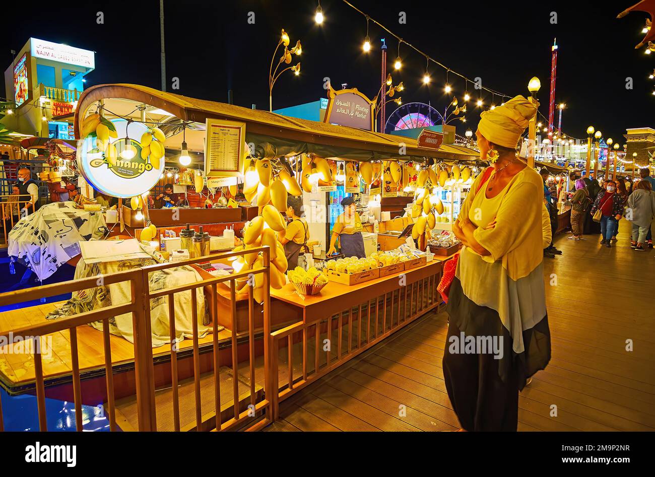DUBAI, UAE - MARCH 6, 2020: The boats of Thai floating market with ...