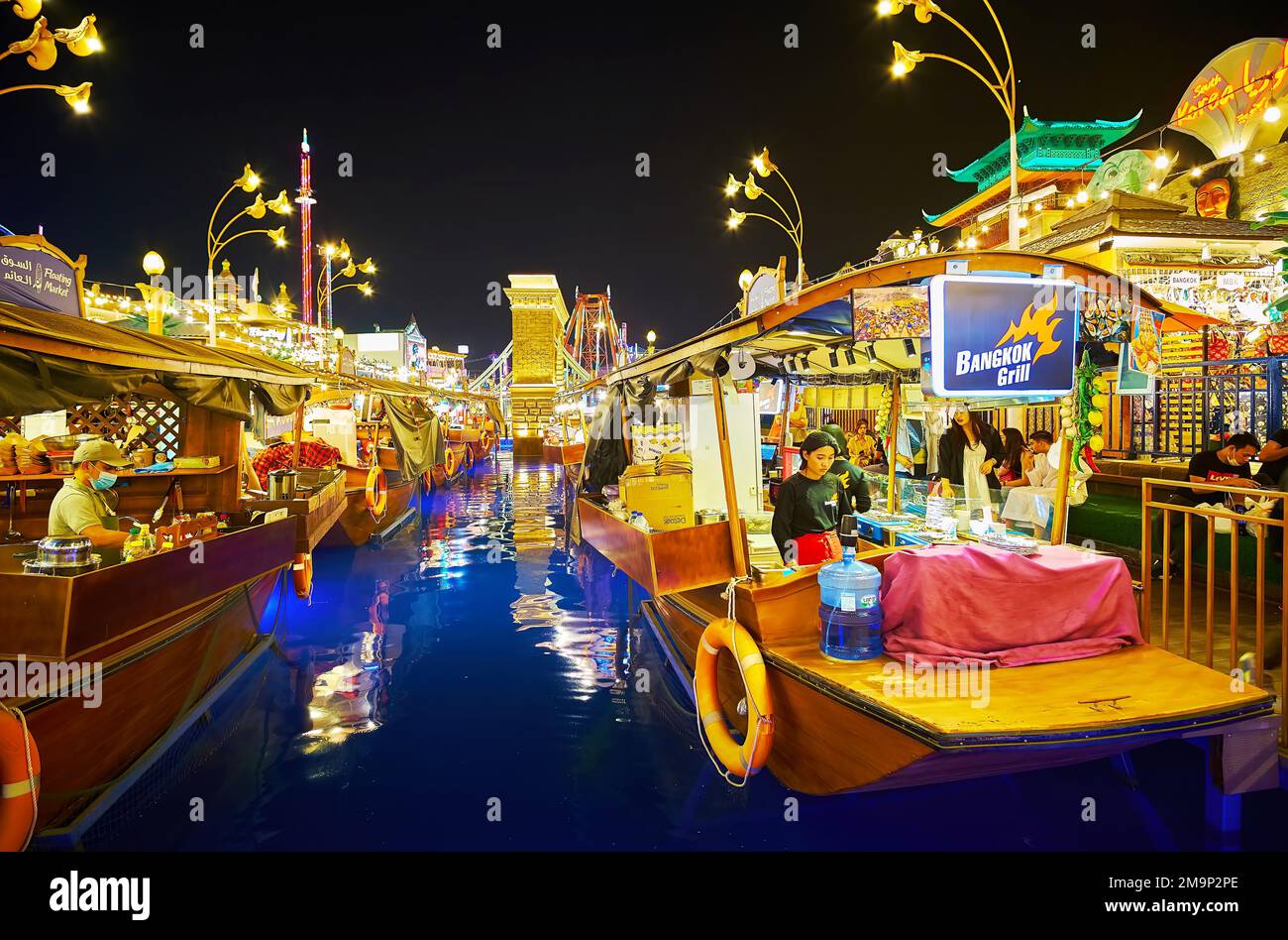 DUBAI, UAE - MARCH 6, 2020: The boats of Thai floating market on canal ...