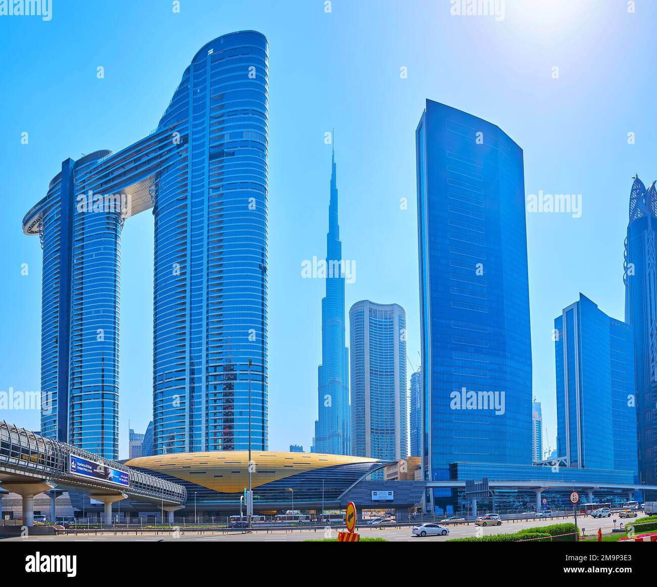 Al hikma tower hi-res stock photography and images - Alamy