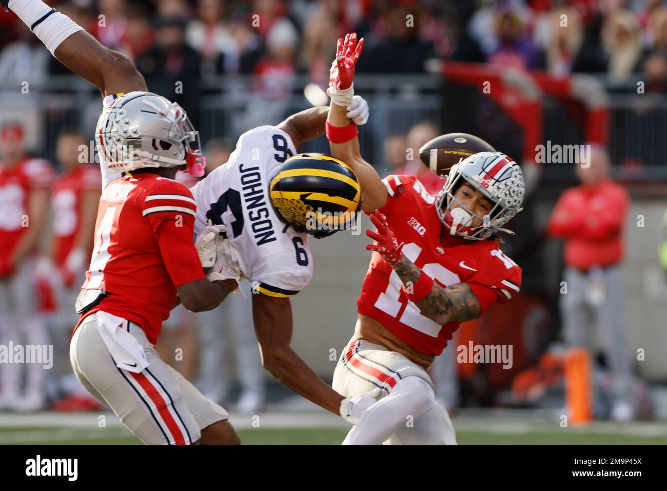 Ohio State defensive back Lathan Ransom, right, interferes with ...