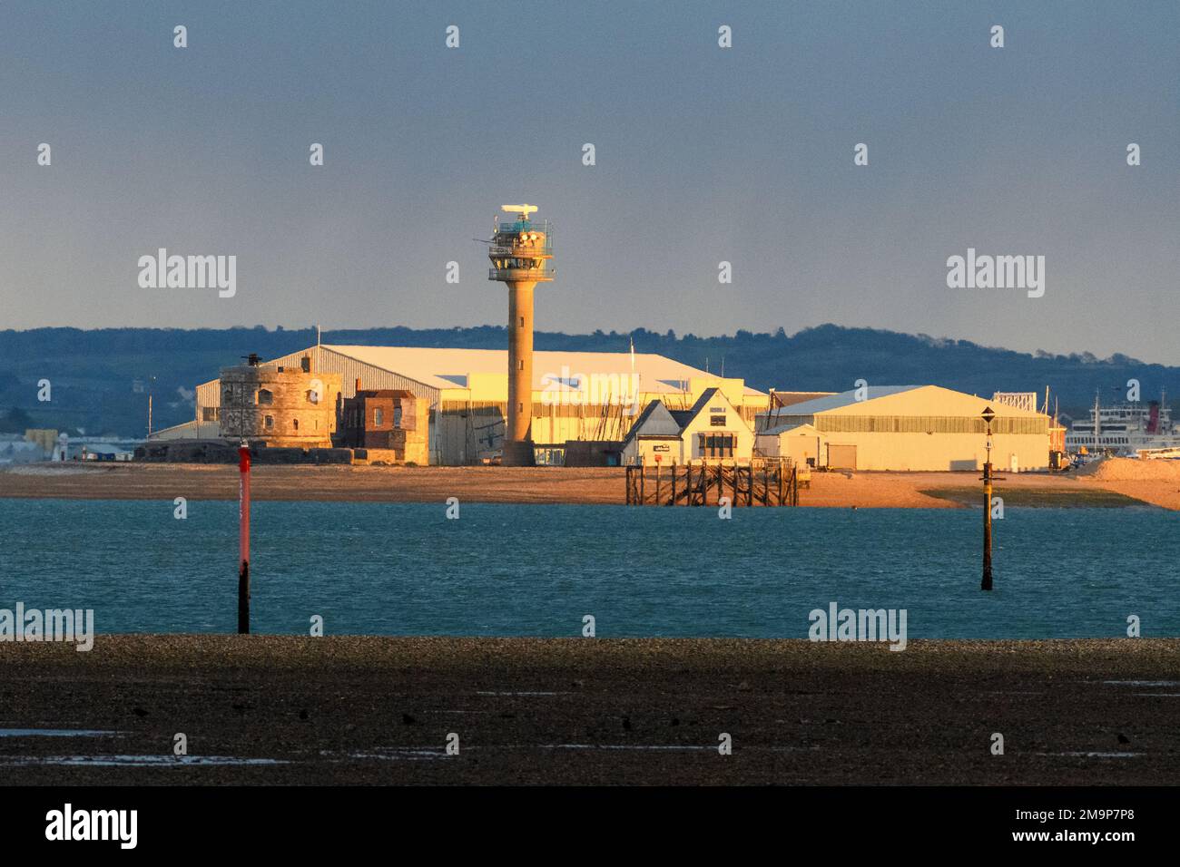 A view across Southampton Water of Calshot Spit Stock Photo - Alamy