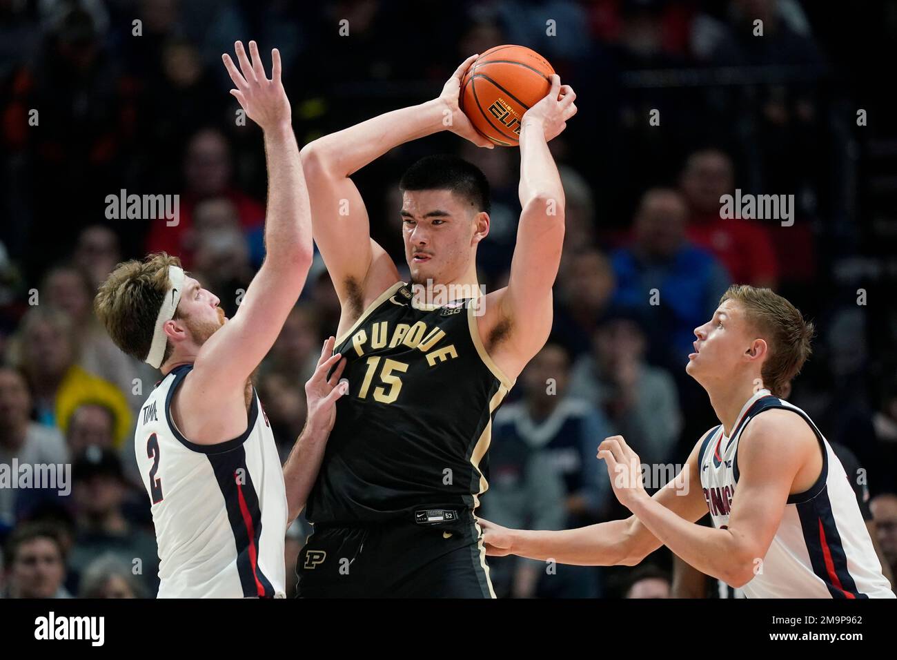 Gonzaga forward Drew Timme (2) guards Purdue center Zach Edey (15) during the second half of an ...