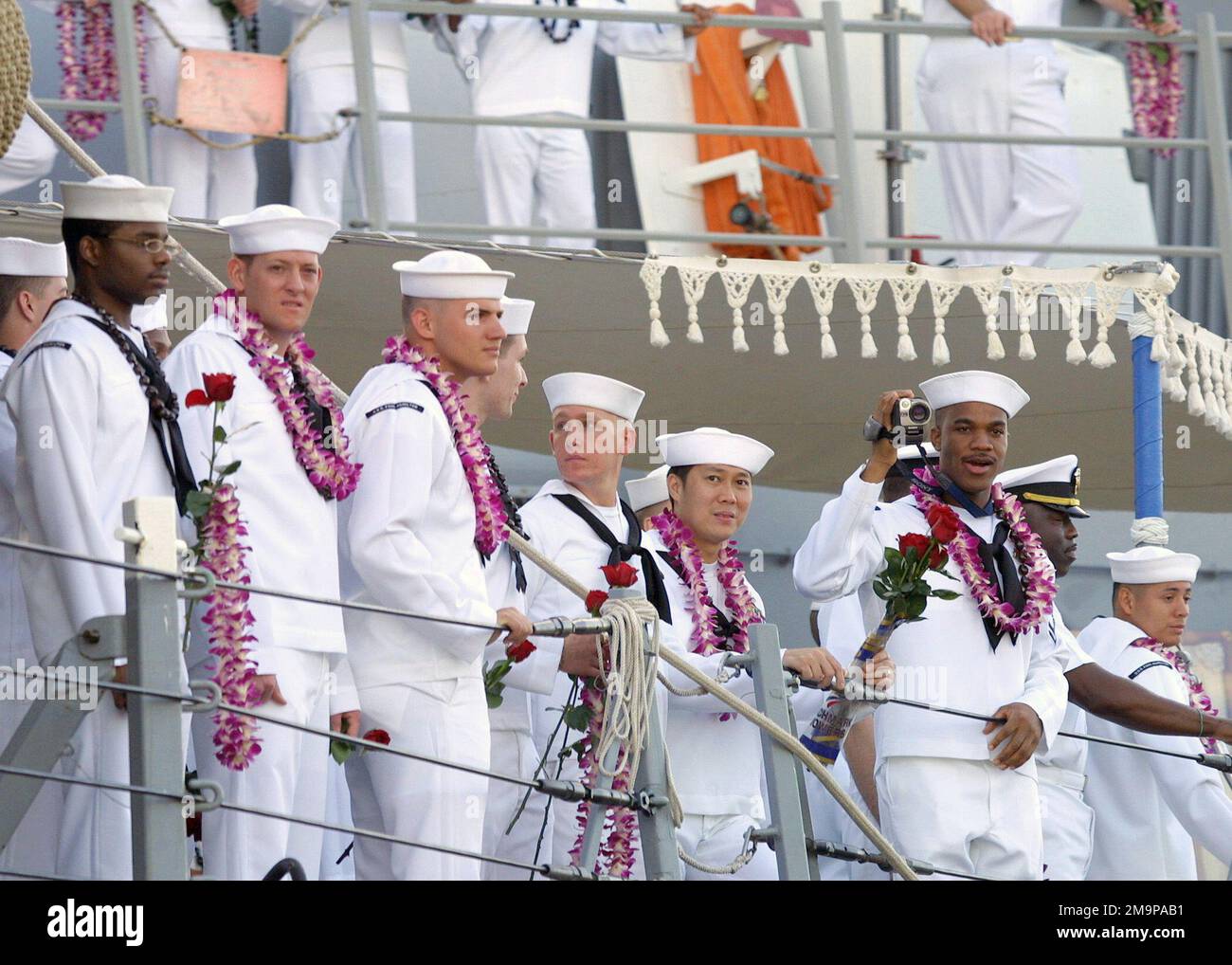 030426-F-4866S-014. Base: Pearl Harbor State: Hawaii (HI) Country ...