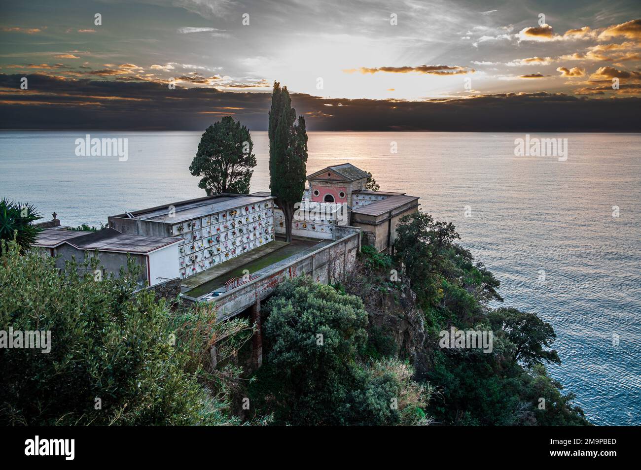 Cemetery on the sea in the little village of Manarola, an Unesco Wolrd ...