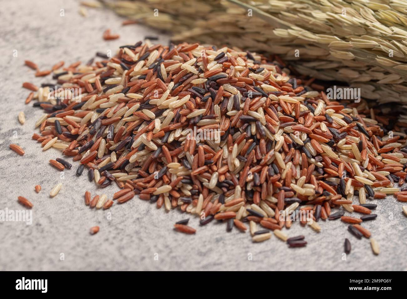 Raw three color jasmine rice.Thai rice grains Stock Photo - Alamy