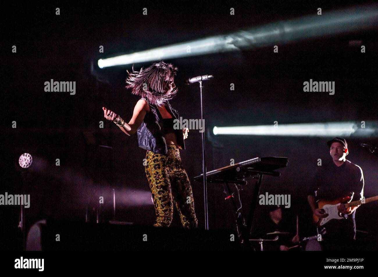 Phantogram - Sarah Barthel and Josh Carter perform in concert at ...
