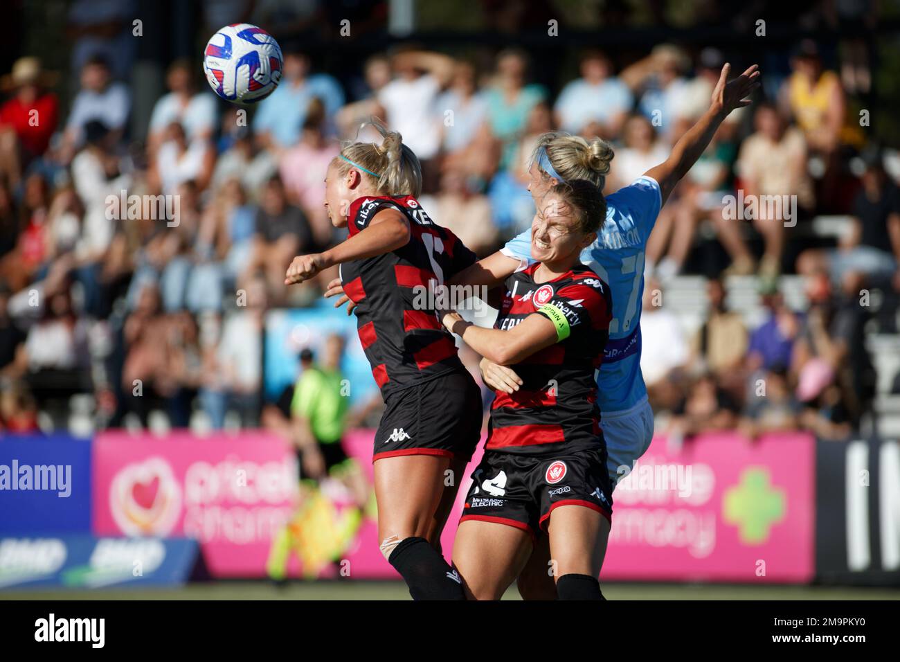 Lauren Keir of the Wanderers heads the ball during the match between ...