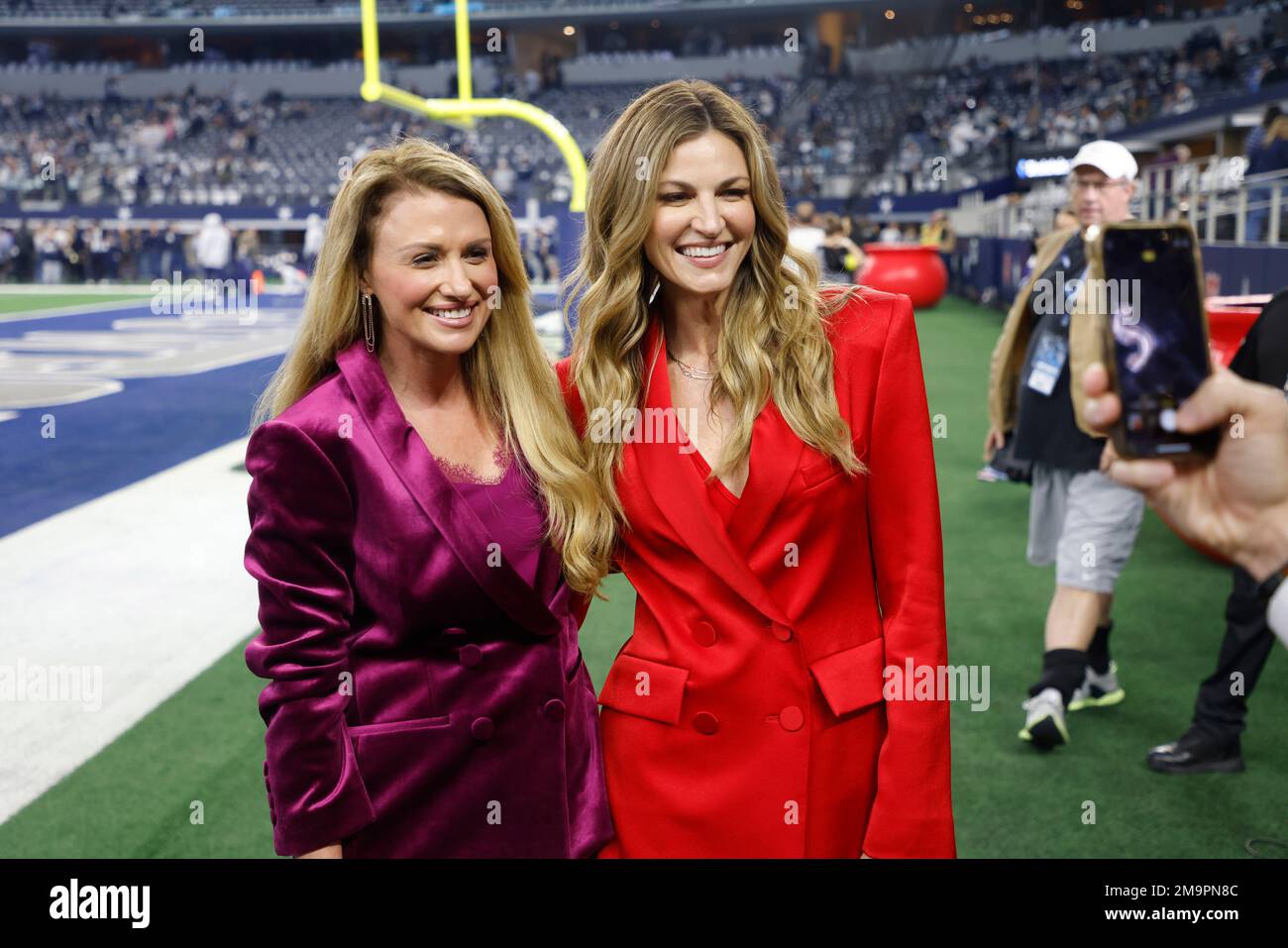 NFL Network's Jane Slater, left, and FOX's Erin Andrews pose on the ...