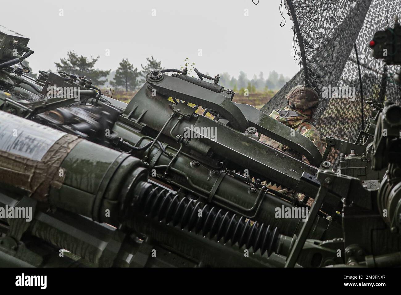 A U.S. Army M777 howitzer assigned to Bravo Battery, 119th Field ...