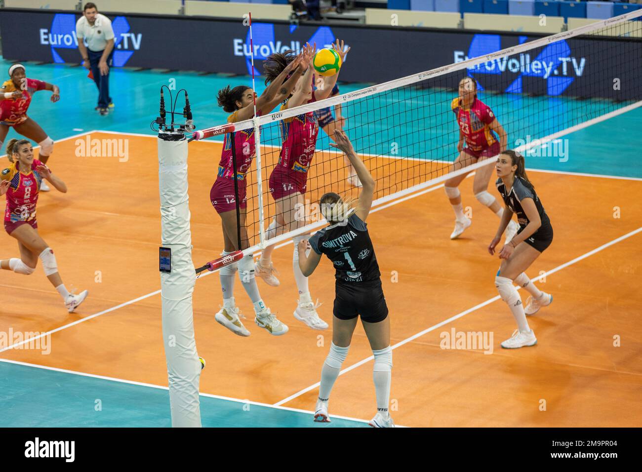 Attack of Gergana Dimitrova (Volei Alba-Blaj) over the block of Vero ...
