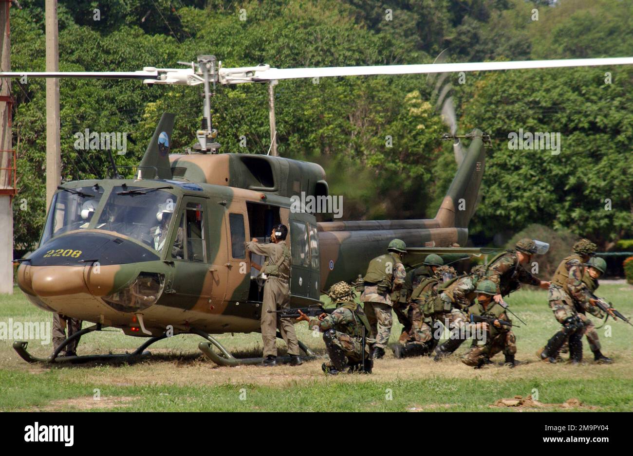 030524-M-9812M-098. Subject Operation/Series: COBRA GOLD 2003 Base: U ...