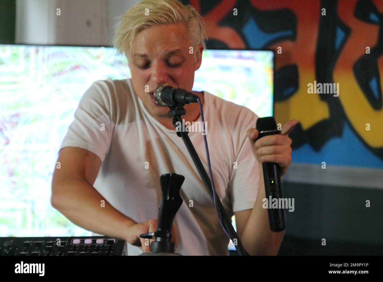 Robert delong hi-res stock photography and images - Alamy
