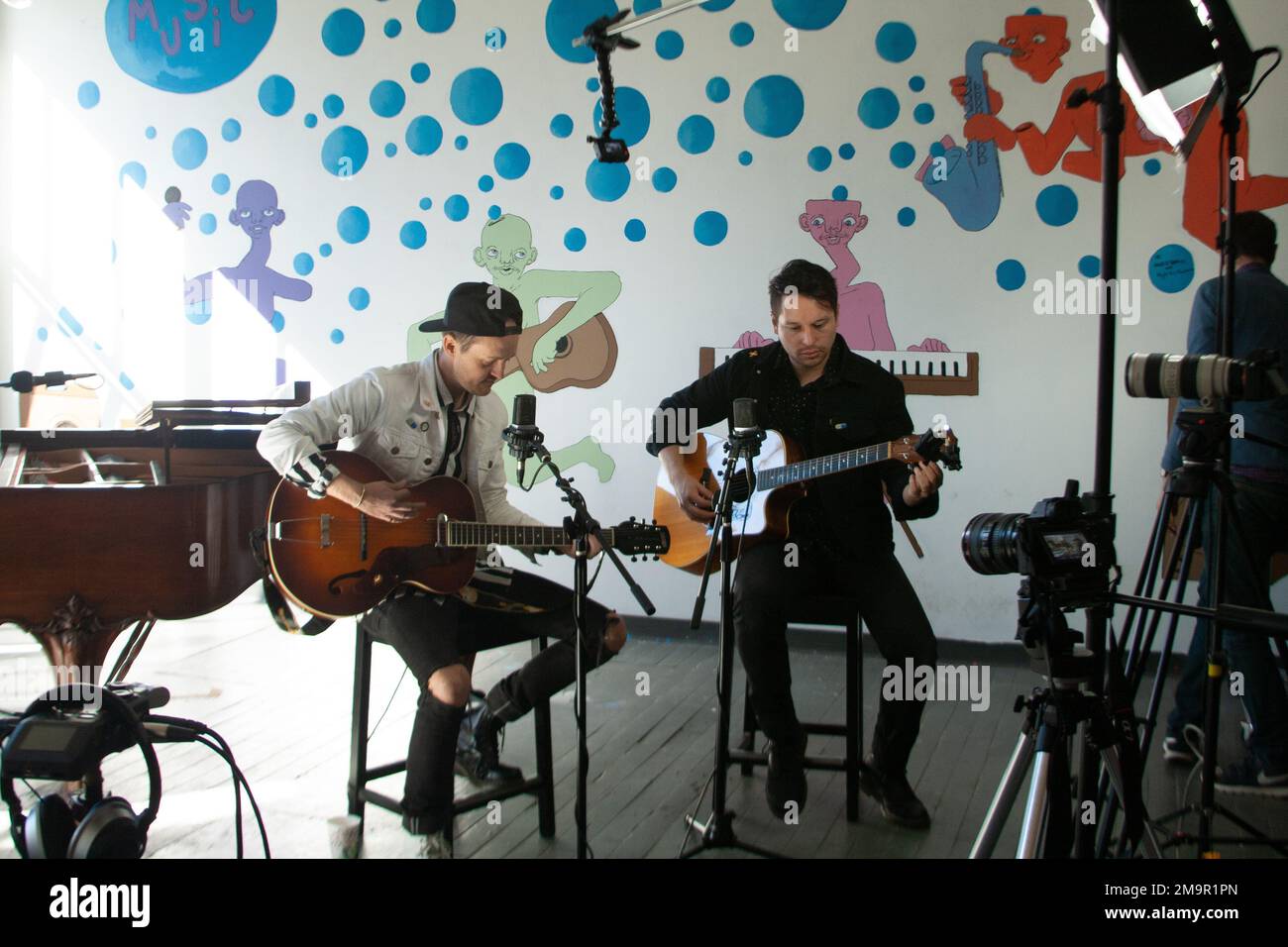 Paper route hi-res stock photography and images - Alamy