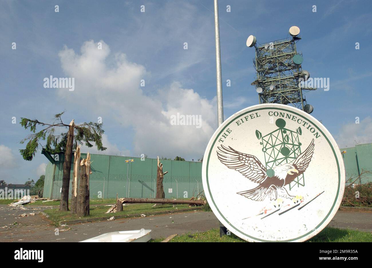 030611-F-0718S-017. Base: Pruem Country: Deutschland / Germany (DEU ...